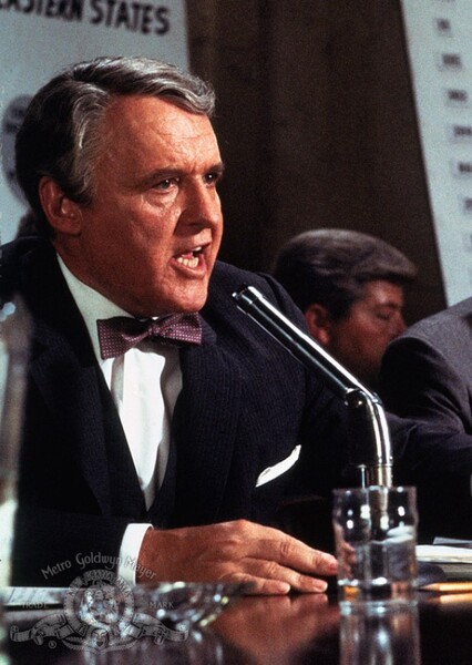 Fan Casting Rod Steiger as Carmine Falcone in Batman Begins (1980) on ...