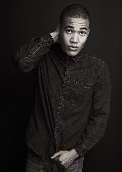 Fan Casting Russell Curry as Remi Taylor in Kamen Rider Dragon Knight ...