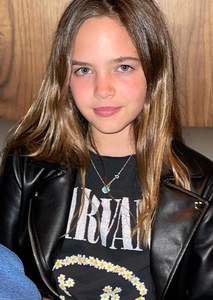 Ryan Kiera Armstrong Photo on myCast - Fan Casting Your Favorite Stories