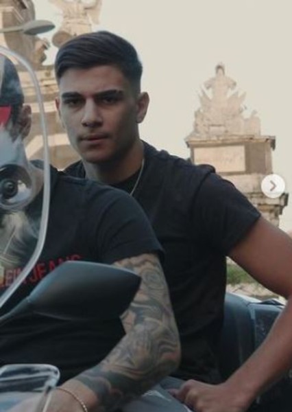 Shaka Muni Fan Casting