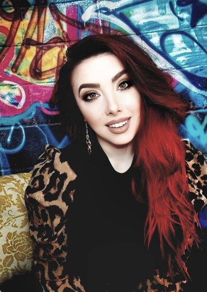 Taeler Hendrix Fan Casting