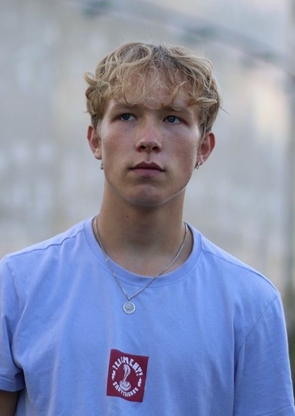 Teun Stokkel Fan Casting