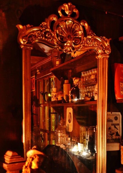 The Conjuring: Artefact Museum Of Evil - Season 1 Episode 9: The ...