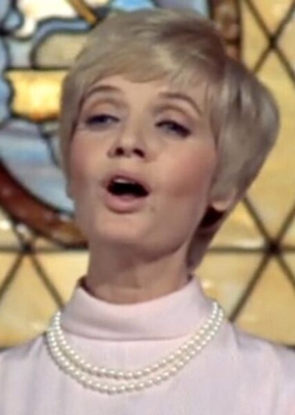 The Voice of Christmas (The Brady Bunch) Fan Casting