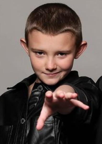 Thirteen (Stranger Things) Photo on myCast - Fan Casting Your Favorite ...