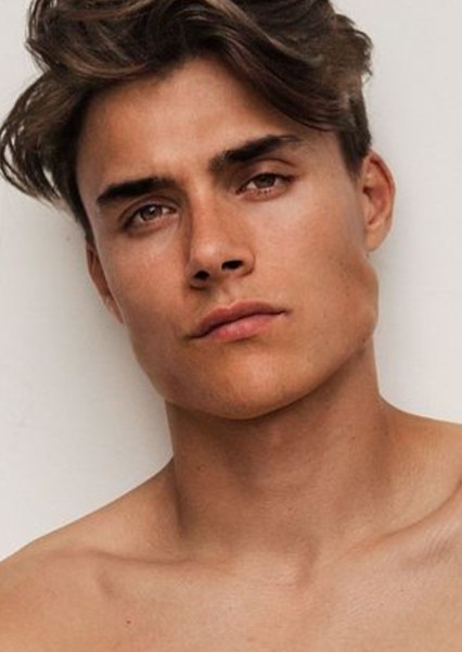 Louis Hurst on myCast - Fan Casting Your Favorite Stories