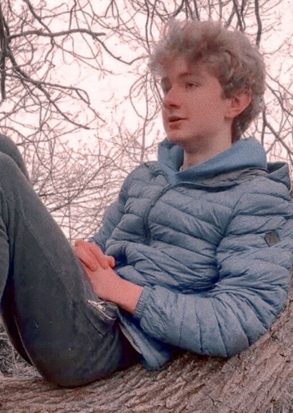 Tommy Simons on myCast - Fan Casting Your Favorite Stories