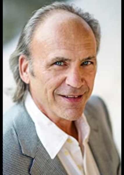 Van Quattro Fan Casting