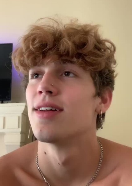 Vinnie Hacker Photo on myCast - Fan Casting Your Favorite Stories