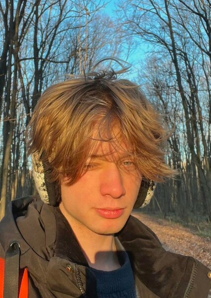 Fan Casting Vova Koiy as Evan Rosier in All the Young Dudes on myCast