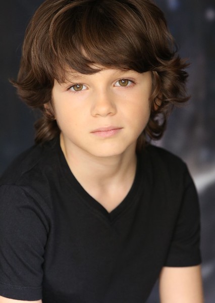 Fan Casting Noah Schnapp as Jon Kent in Supersons on myCast