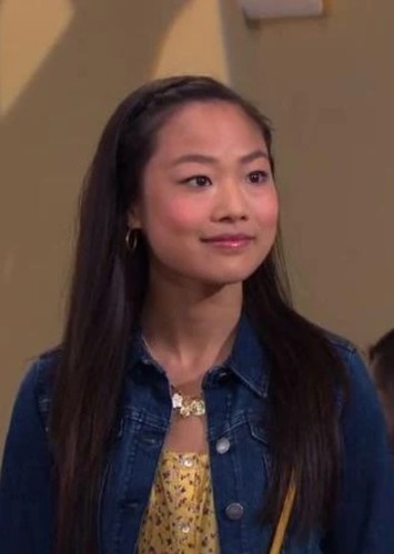 Alondra Valenzuela Fan Casting