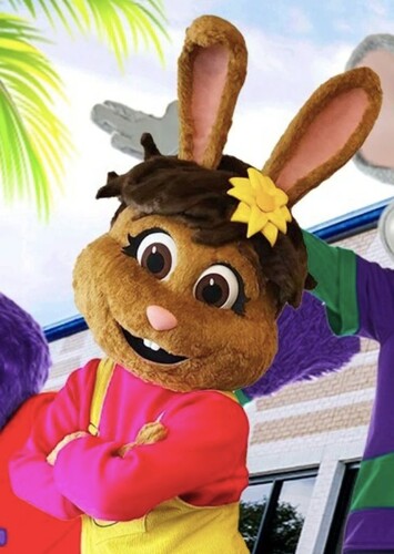 Bella Bunny Fan Casting for Chuck E. Cheese Live On Stage | myCast ...