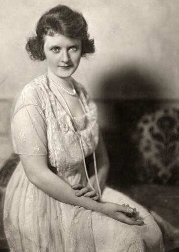 Fan Casting Lady Pentious as Billie Burke in Deceased Actors’ Casting ...