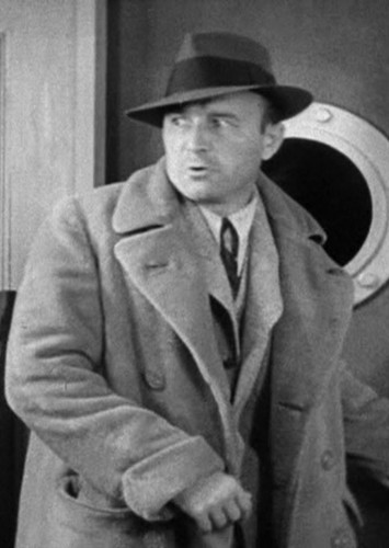 Fan Casting Leonardo DiCaprio as Carl Denham in KING KONG on myCast