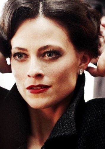 Kristin Bauer on myCast - Fan Casting Your Favorite Stories