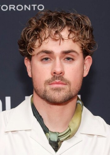 Find an Actor to Play Dacre Montgomery in Batman: Shadow of Gotham on ...