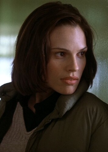 Fan Casting Winona Ryder as Ellie Burr in Insomnia (2002) on myCast