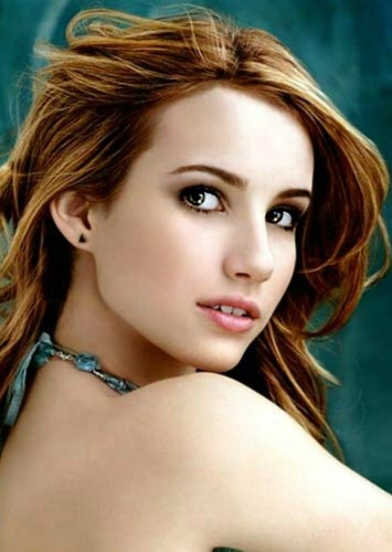 Fan Casting Robin Crew (Flying) as Emma Roberts in Which characters ...
