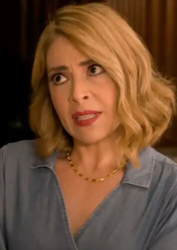 Fan Casting Carolina Varleta as Gildarda «Gi» Corcuera in Vivir de Amor ...