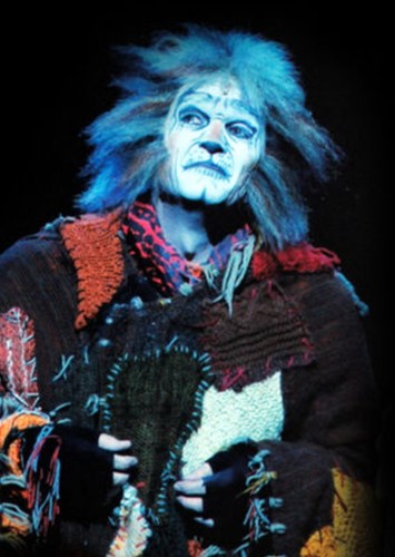 Robert Fairchild on myCast - Fan Casting Your Favorite Stories