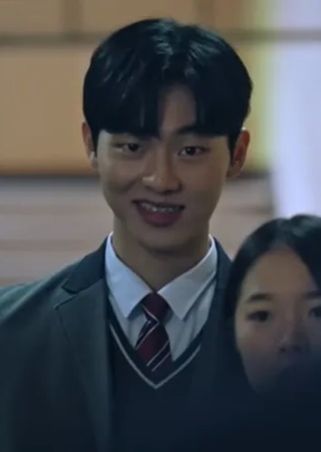 Hector Valentine's Instagram, Twitter & Facebook on IDCrawl