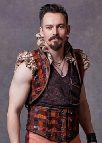 & Juliet Fan Casting on myCast