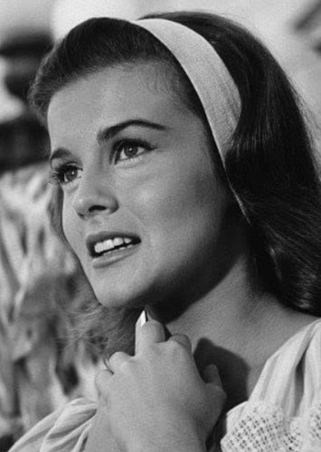 Kim McAfee Fan Casting for BYE BYE BIRDIE | myCast - Fan Casting Your ...