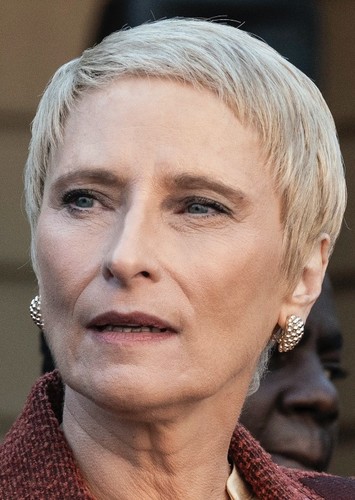 Laila Robins Fan Casting for The Walking Dead actors as characters in ...