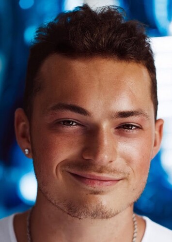 mrlaryn User Profile on myCast