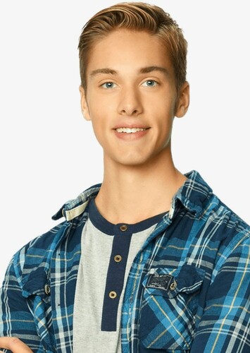 Logan Watson Fan Casting for Yo no lo hice (Chile) | myCast - Fan Casting Your Favorite Stories