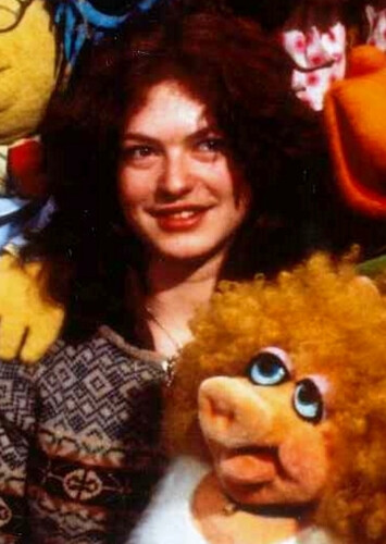 Louise Gold Fan Casting for Muppets by Performer | myCast - Fan Casting ...