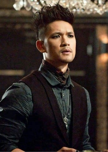 Magnus Bane Fan Casting for Shadowhunters (1986-89) | myCast - Fan ...