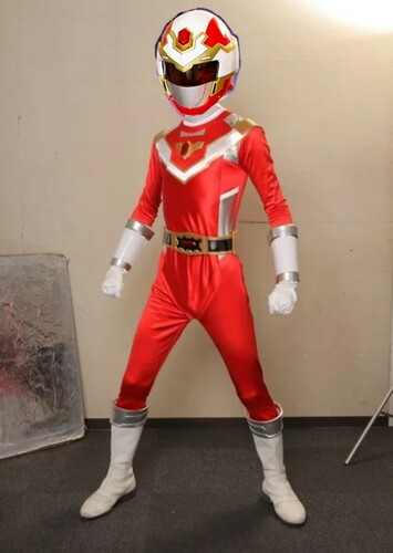 Mahoutsukai Red Fan Casting for Niji Sentai Mahoutsukaiger | myCast - Fan Casting Your Favorite ...