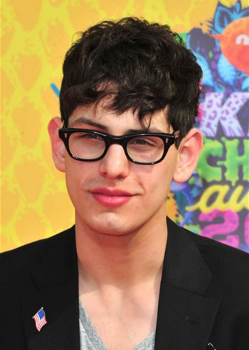 Matt Bennett Fan Casting for A Scandal At Nickelodeon: The Dan ...