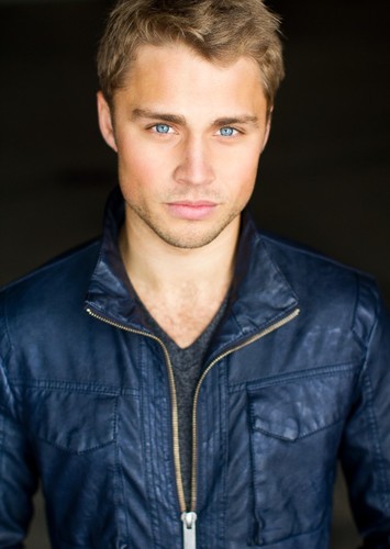 Max Lloyd-Jones Fan Casting for Roles that Actors/Actresses need to be ...