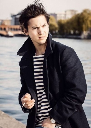 MAX SCOTT HALPERT HALLOWEEN CORN MYERS Fan Casting for URBAN LEGEND ...