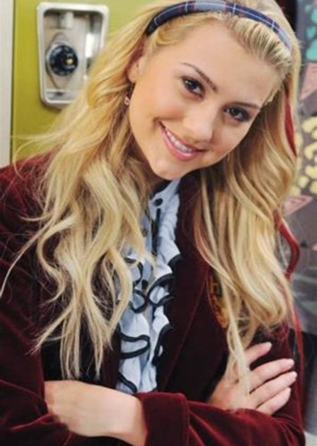 Jade Pettyjohn on myCast - Fan Casting Your Favorite Stories