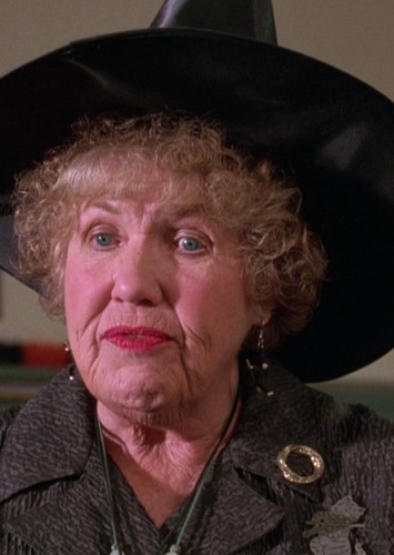 Mrs Olin Fan Casting for Hocus Pocus Genderbend | myCast - Fan Casting ...