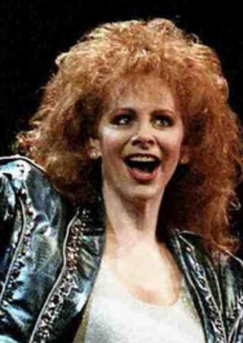 Noël Wells Fan Casting