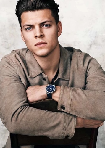 Rhysand Fan Casting for A Court of Thorns and Roses | myCast - Fan ...