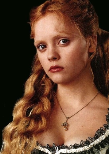 Find an Actor to Play Alice Kingsleigh in Disney in the 90s on myCast