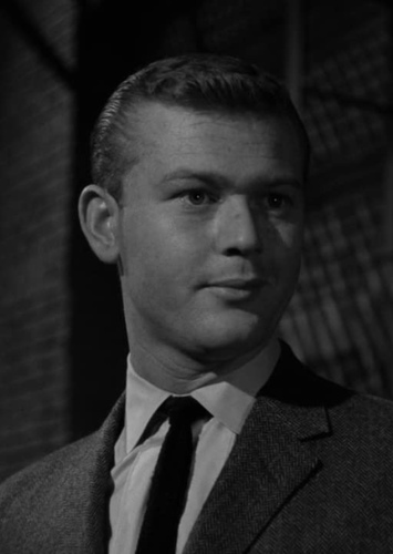 Ruairí O'Connor Fan Casting