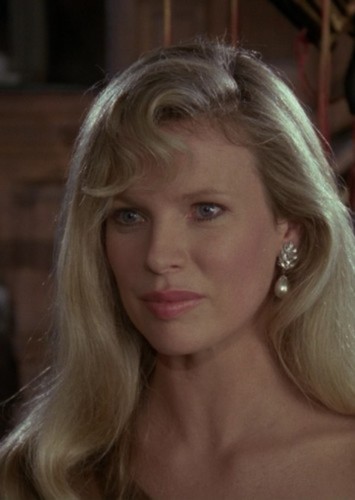 Fan Casting Jennifer Connelly as Vicki Vale in Batman (1999) on myCast