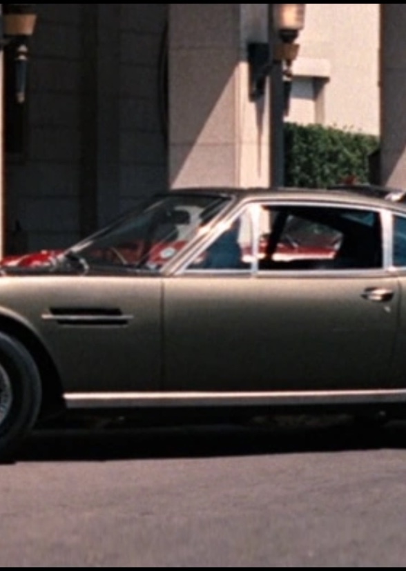 007: Dog with a Bone Fan Casting on myCast