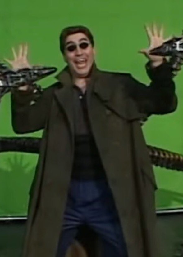 Fan Casting Jacob Elordi as Liev Schreiber in Almost Cast Counterparts: Alfred Molina's Doctor ...