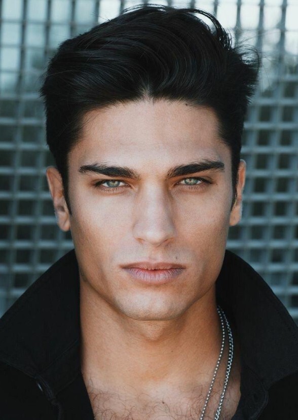 Characters that Alfredo Hernandez De la Cruz should play Fan Casting on ...