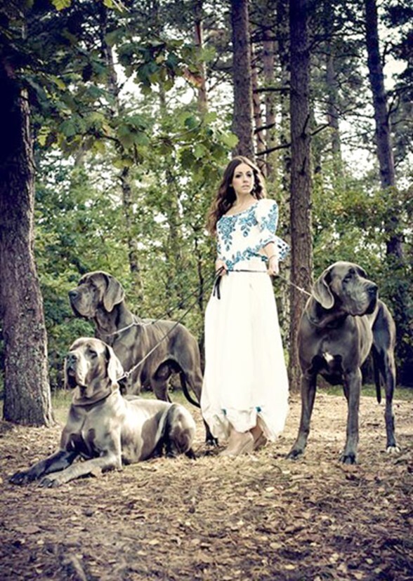 Fan Casting Taryn Delanie Smith and her Great Dane Bruce as Gentle ...