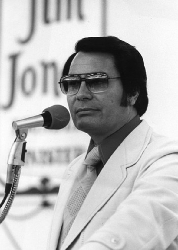 Fan Casting Benny Safdie as Timothy Stoen in Jim Jones Movie - FanCast ...