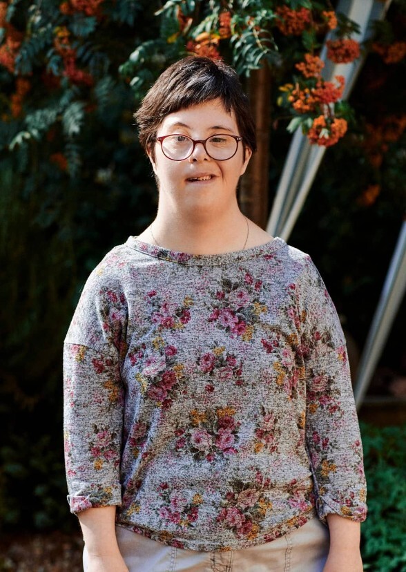 Lucy Morrison Evil Head Of Evil Gross Devil Fake Face Fan Casting on myCast